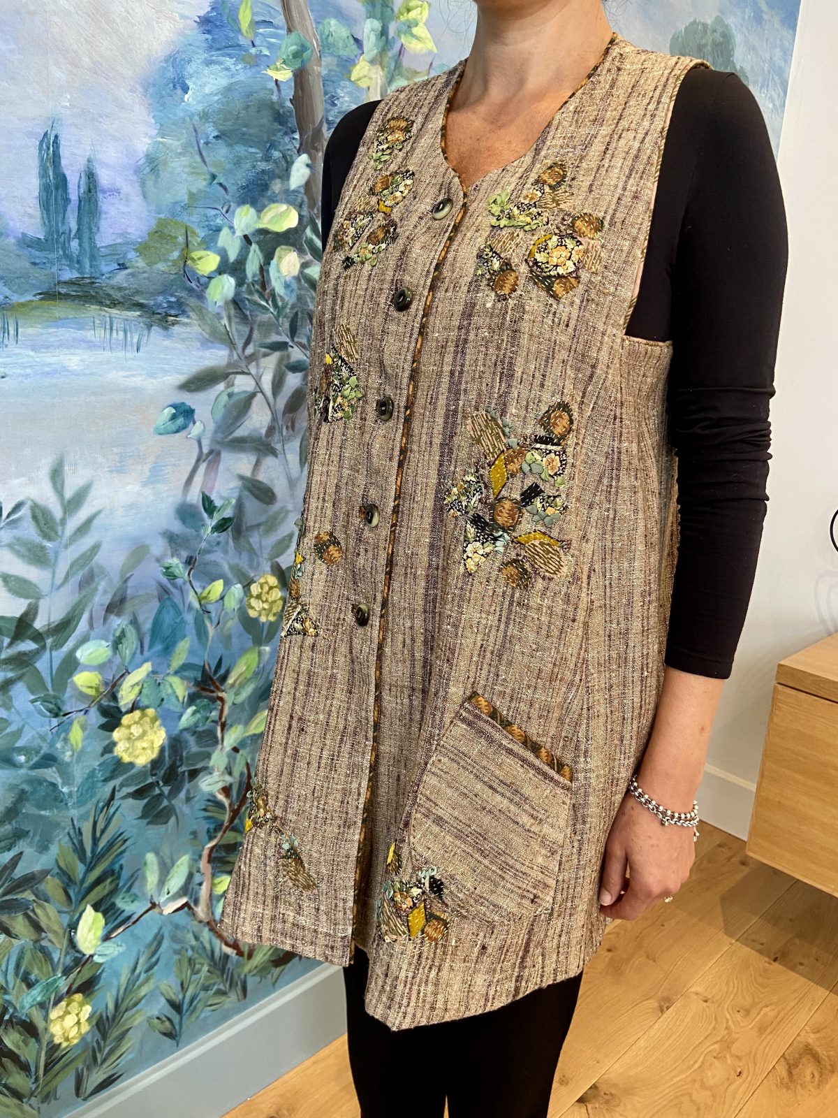 …long khadi linen/silk waistcoat with appliqué detail - Material Being