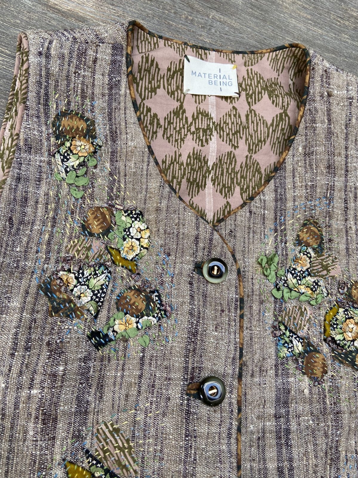 …long khadi linen/silk waistcoat with appliqué detail - Material Being